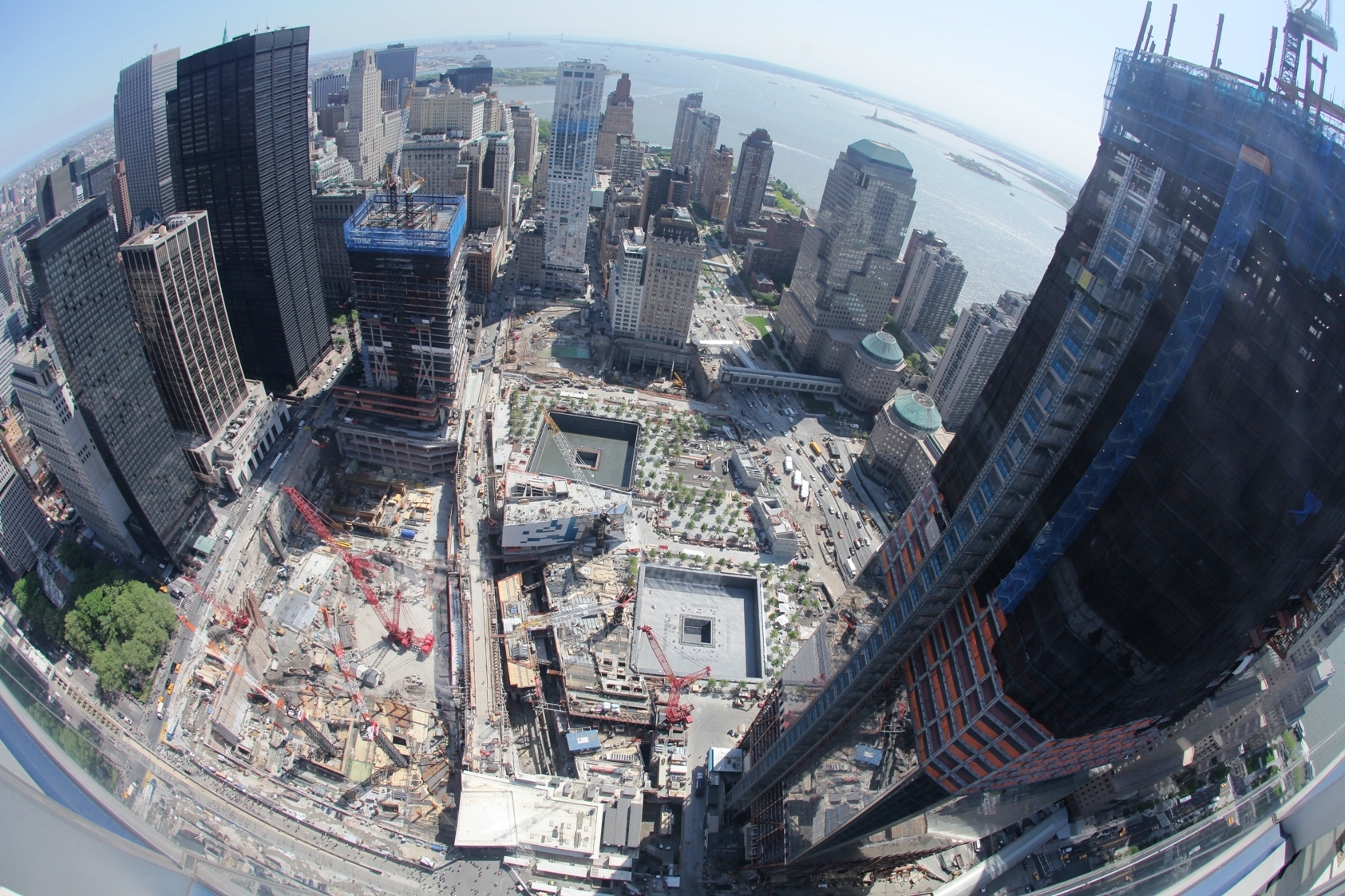Discovery Channel prezintă "GROUND ZERO: 10 ANI MAI TÂRZIU" - 4, 11, 18 ...