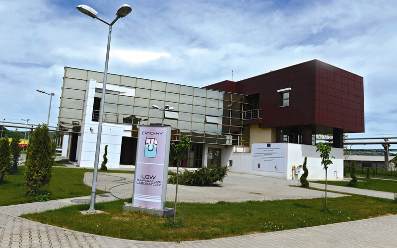 Heliul lichid, noul ”instrument” oferit pe piaţa cercetării