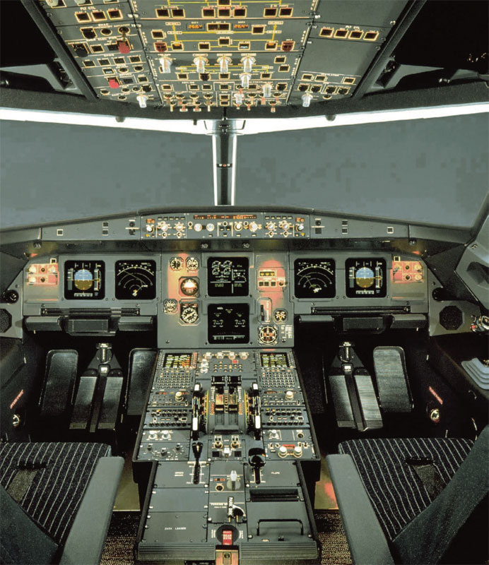 Omul sau mașina? Cum ajungem la avioane complet autonome